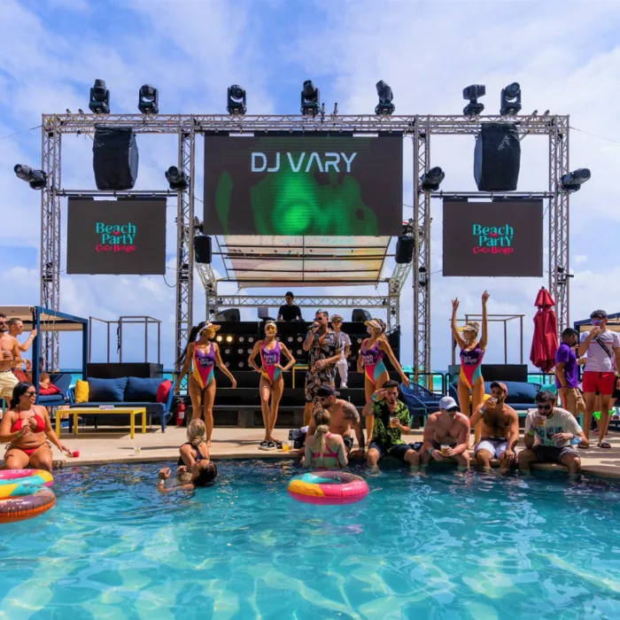 CoCo Bongo Beach Party Entrada Premium Cancún